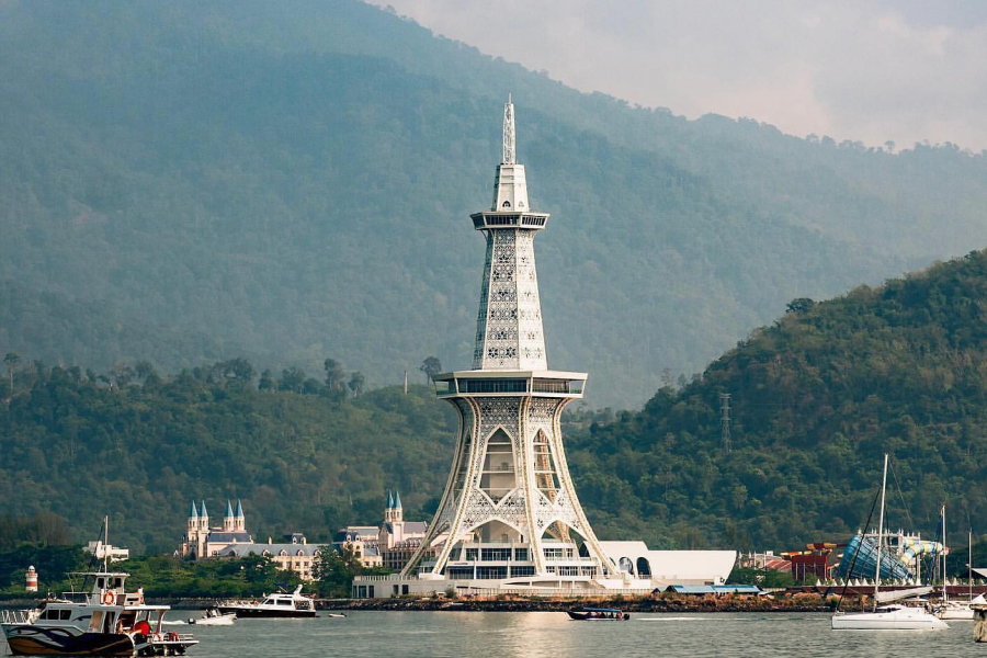 Maha Tower – Naturally Langkawi